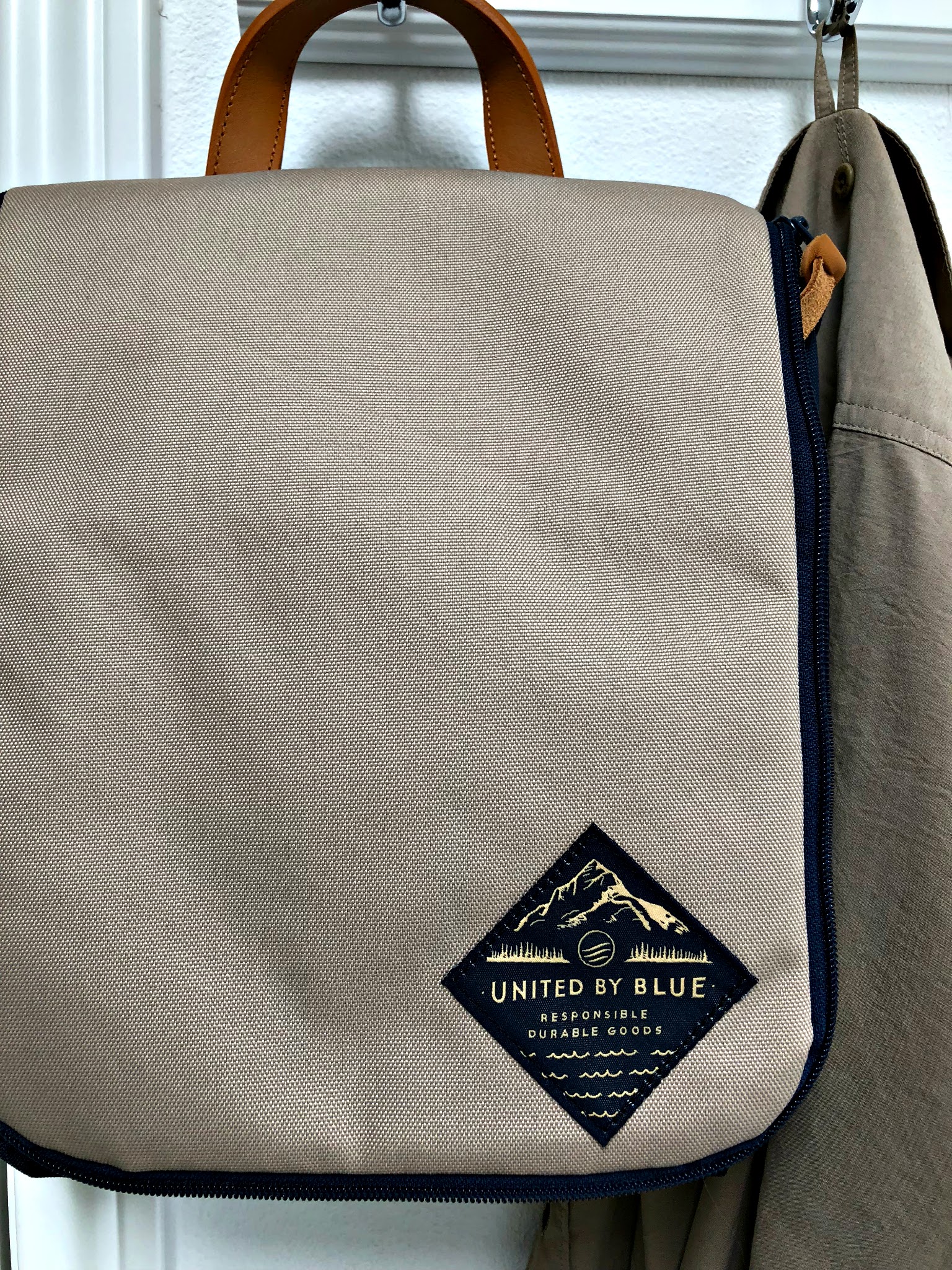 DURABLE AND SUSTAINABLE OUTDOOR GEAR FROM UNITED BY BLUE